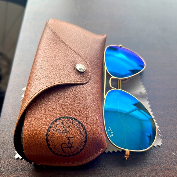 Ray-Ban | Accessories | Rayban Aviator Flash Lenses Blue And Gold ...